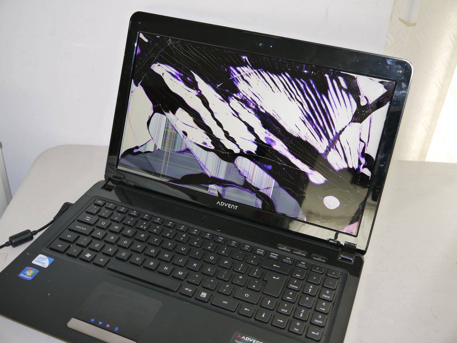 Macbook Pro Air Cracked Screen Repair Services Water Damage Macbook Pro Air Cracked Screen Repair Services Water Damage